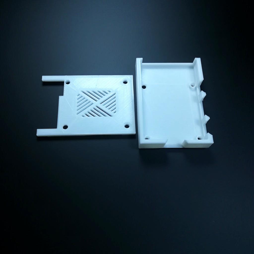 3D Printable Raspberry Pi 2 Case (minimalistic with ventilation) by ...