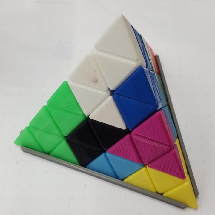 3D Printable Three sided pyramid puzzle by Ingwer von Lü