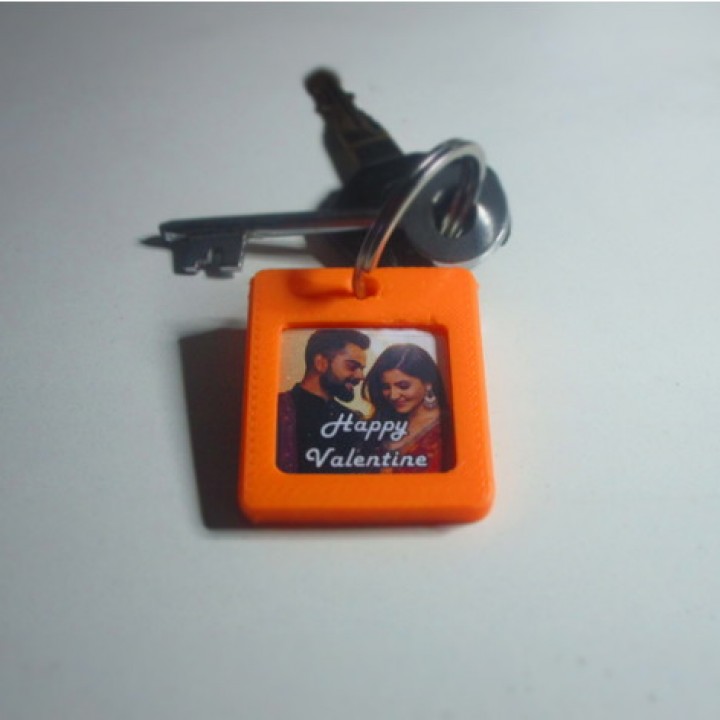 3D Printable Photo frame Key chain by aakaarlab
