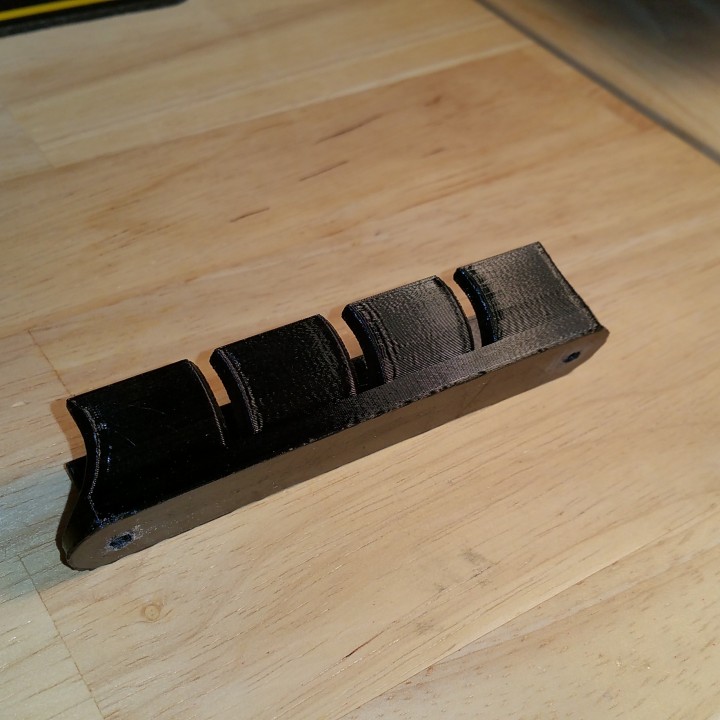 3D Printable Mini Maglite Desk Clip by Sandy Lloyd