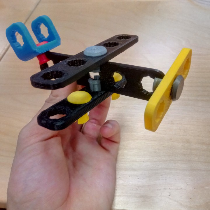 3D Printable Bi-plane - Clickaloo by Thibaut FEIX