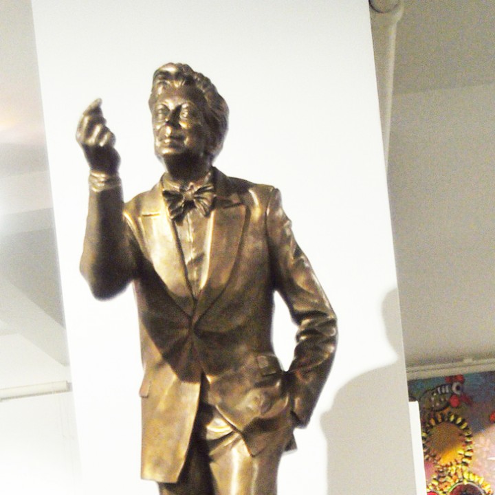 3D Printable Arkady Raikin by Scan The World