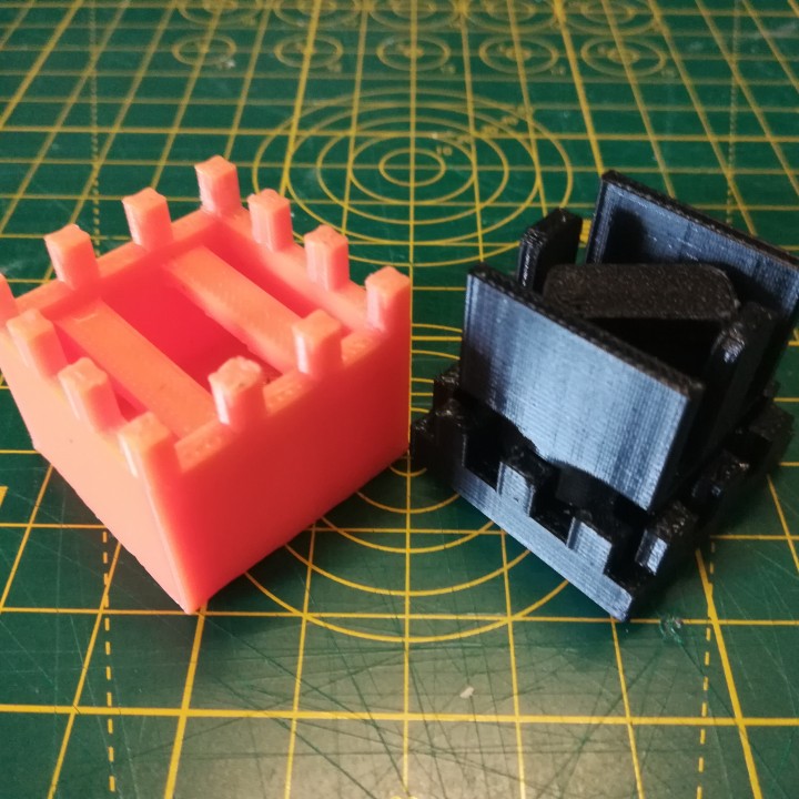 3D Printable Puzzle box 1 - Finger joint twist by Jude Robinson