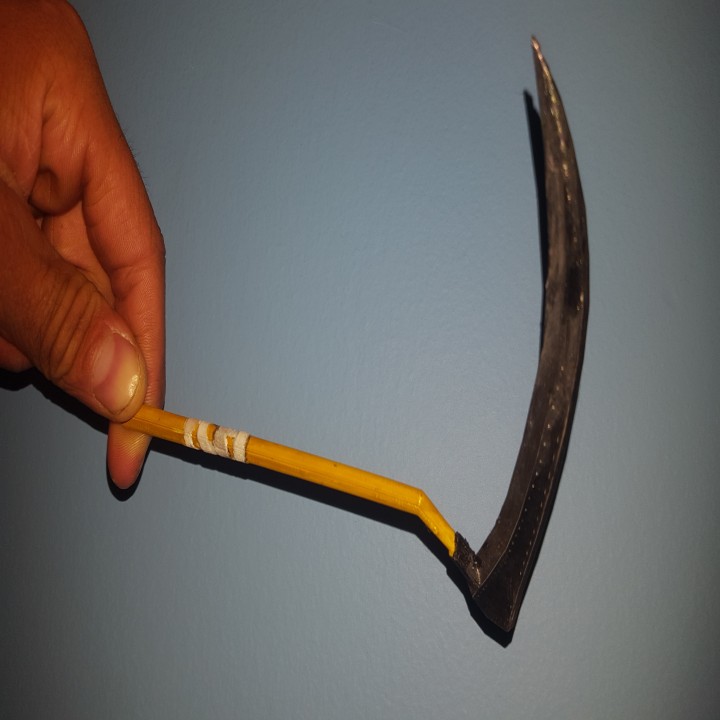 3D Printable Reaper - Fortnite Pickaxe by Caleb Bentley