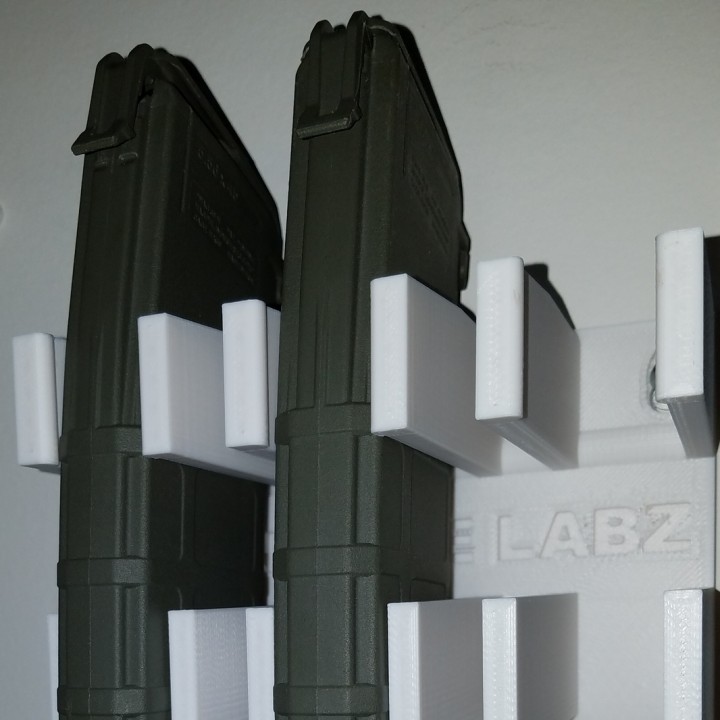 3D Printable Triple AR Magazine Rack by Harry Dresden