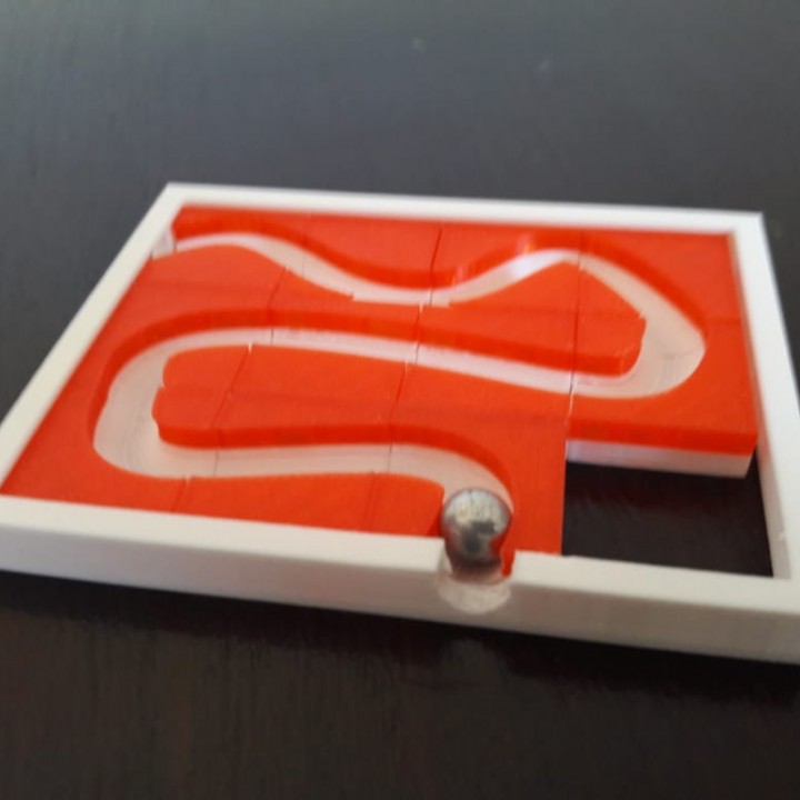 3D Printable sliding ball puzzle by taher mohamed