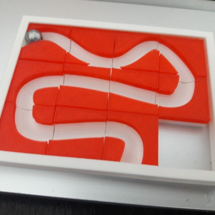 3D Printable sliding ball puzzle by taher mohamed