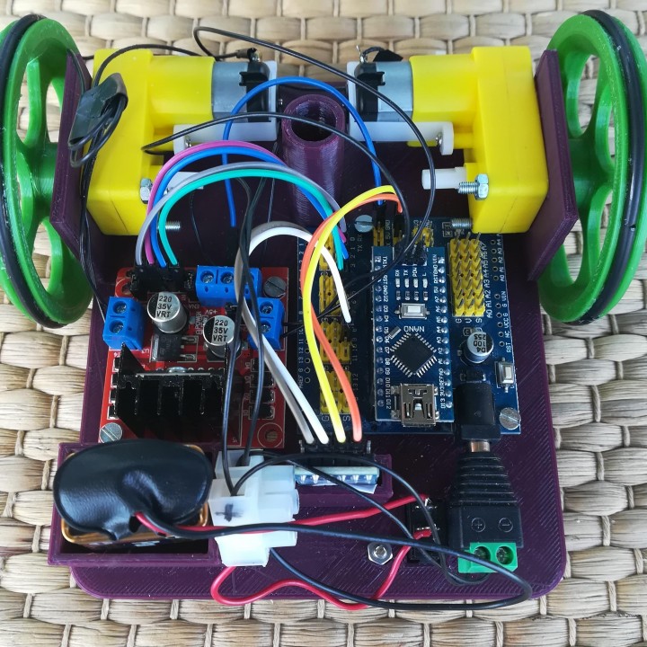 3D Printable Robot Programable D_BOT by caractermaker