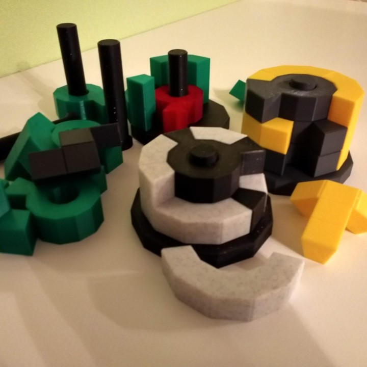 3D Printable pentododekagon extendable puzzle with calculator by Grobil