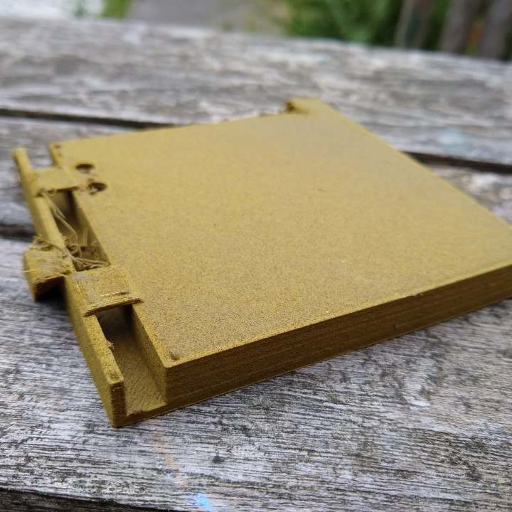 3D Printable Punchbox by Erik Van Kelst