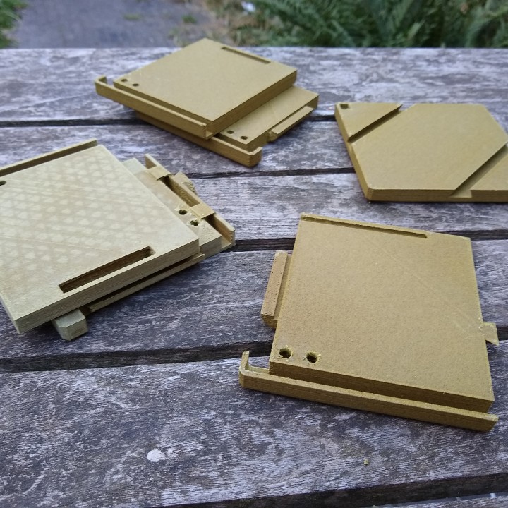 3D Printable Punchbox by Erik Van Kelst