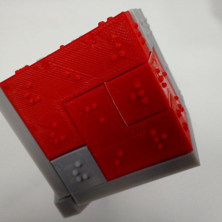 3D Printable Braille Puzzle by Mauricio Hidalgo Florez