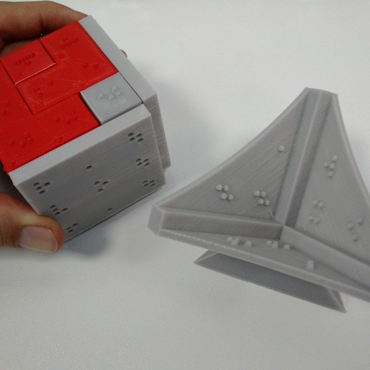 3D Printable Braille Puzzle by Mauricio Hidalgo Florez