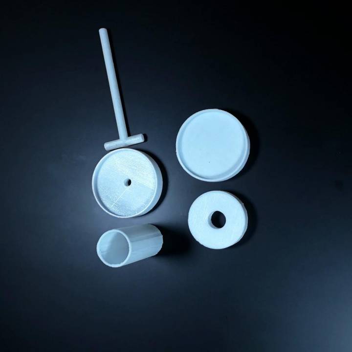 3D Printable Piston Water Gun by Matthew Kung