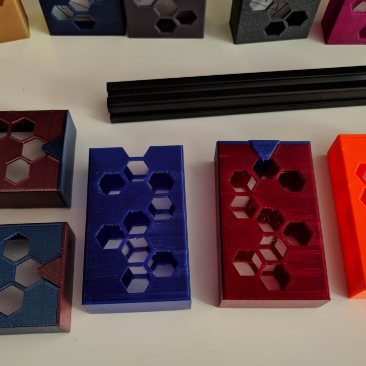 3D Printable Business Card Case by Greg