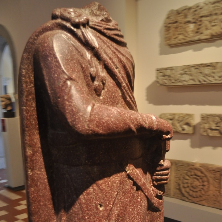 3D Printable Torso from the Statue of an Emperor by Scan The World