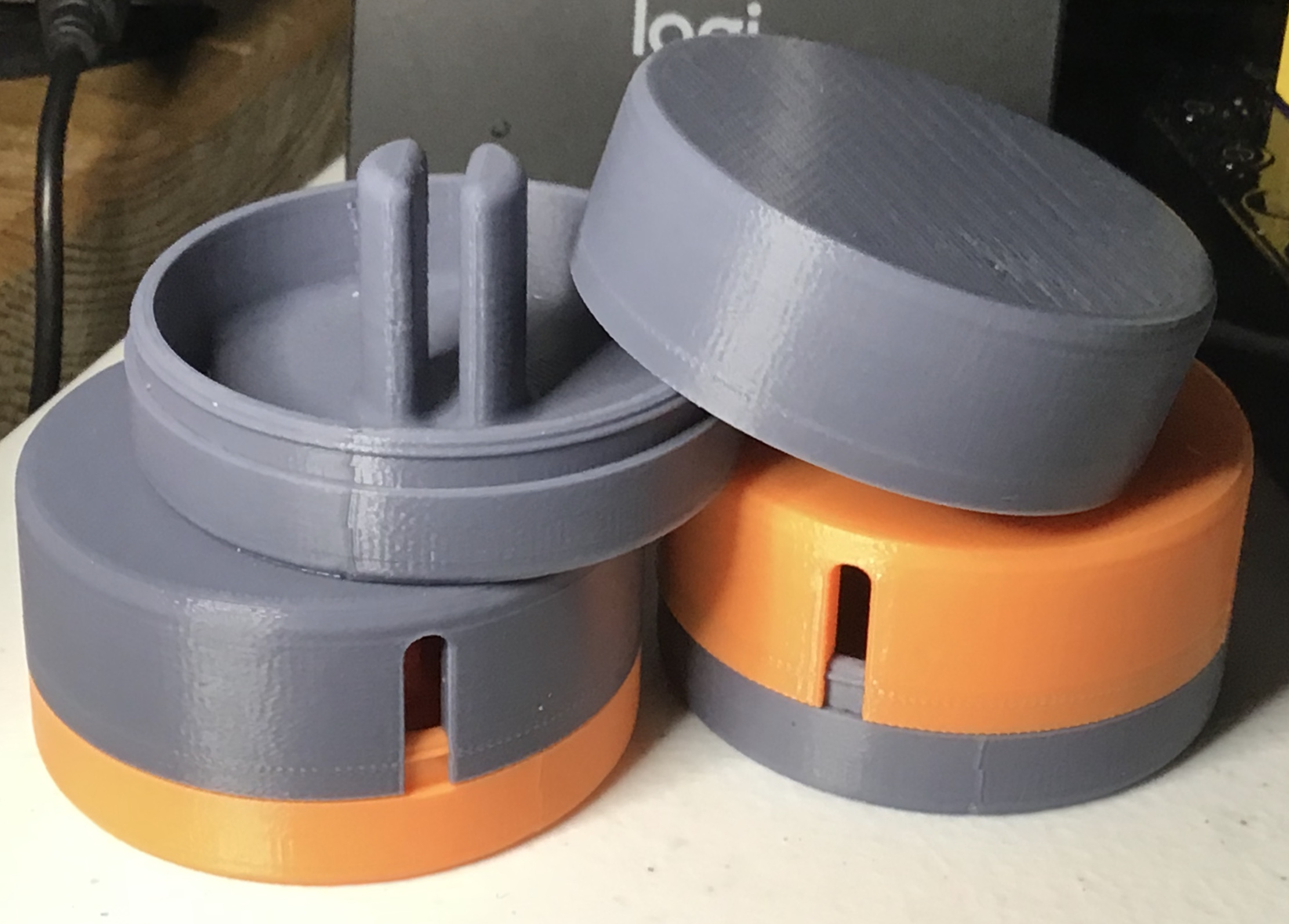 3D Printable Cable organizer V2 by MarvinGbrt