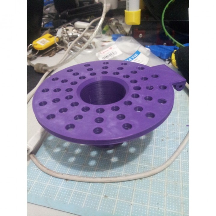 3D Printable Washing Machine Drain Attachment by Asraff Amzani