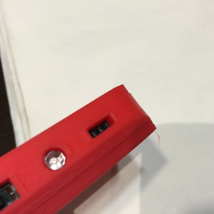 3D Printable Arduino driven Hand Actuator by Jose Santos Lizcano
