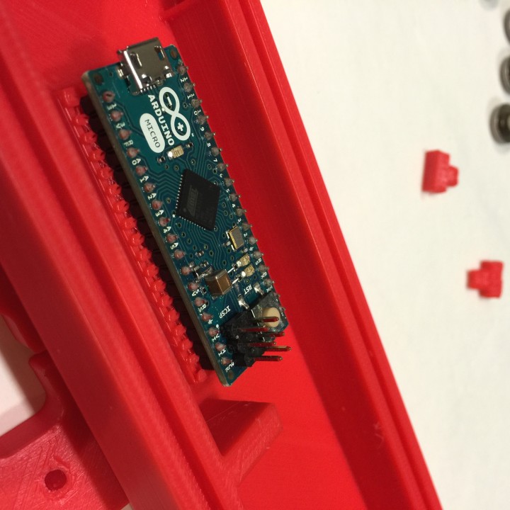 3D Printable Arduino driven Hand Actuator by Jose Santos Lizcano