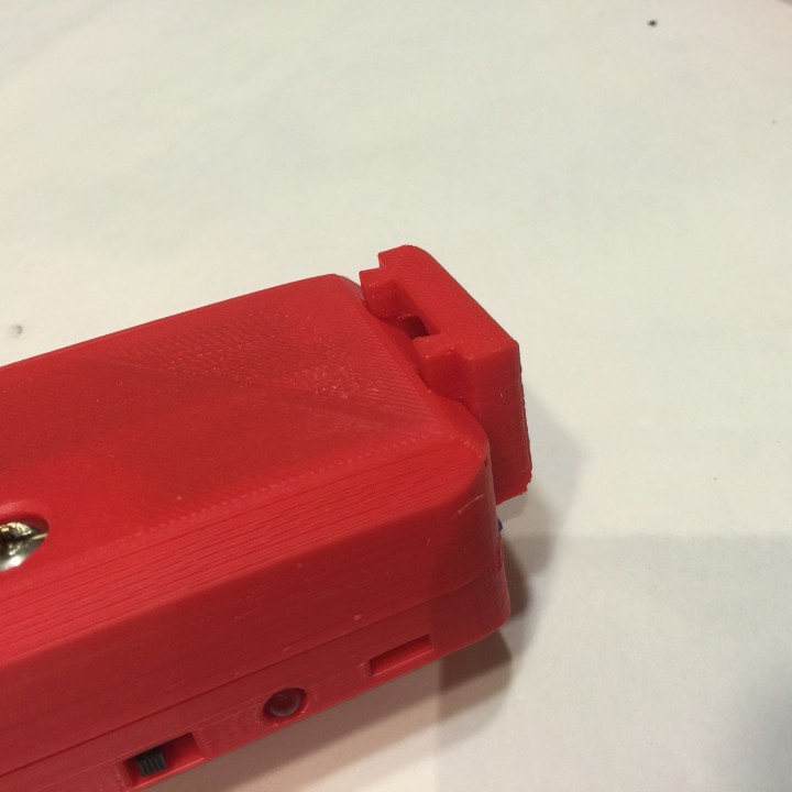 3D Printable Arduino driven Hand Actuator by Jose Santos Lizcano