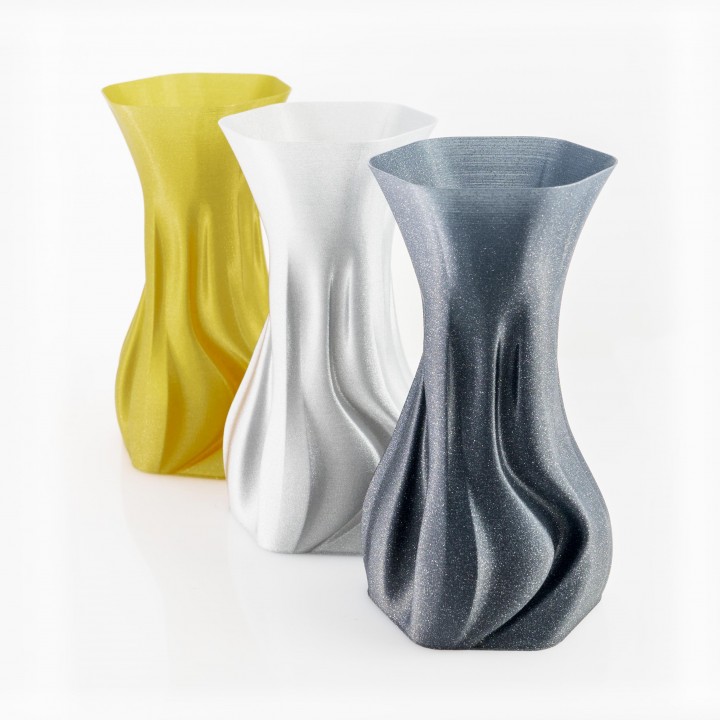 3D Printable Abstract Vase by Filip Zakovec