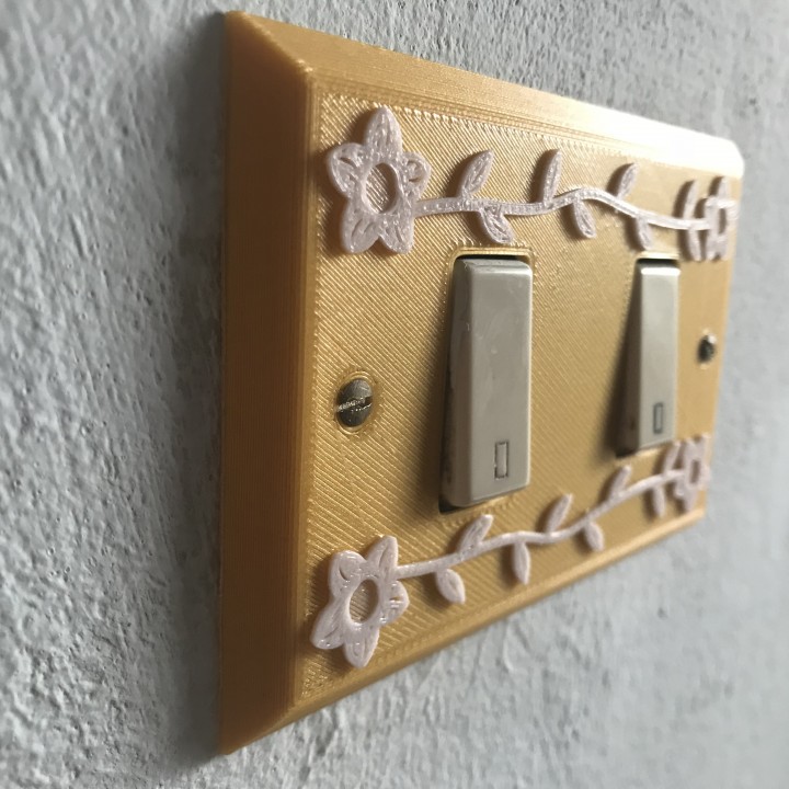 3D Printable Switch plate with flowers - Bicolor Design by 3DPRintech