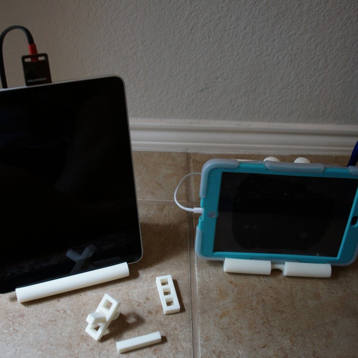 3D Printable TABLO Tablet Organizer by Amy Lewis