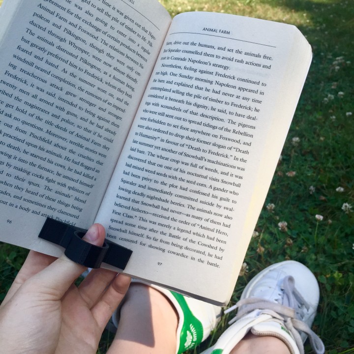 3D Printable Book Ring by Lily Spertus Newman