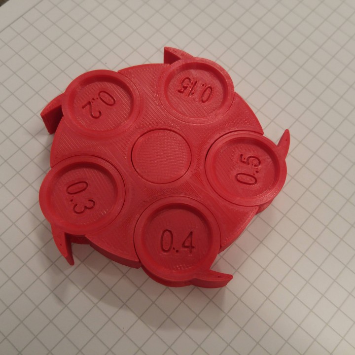 3D Printable Clearance test spinner by Louis-Simon Guay