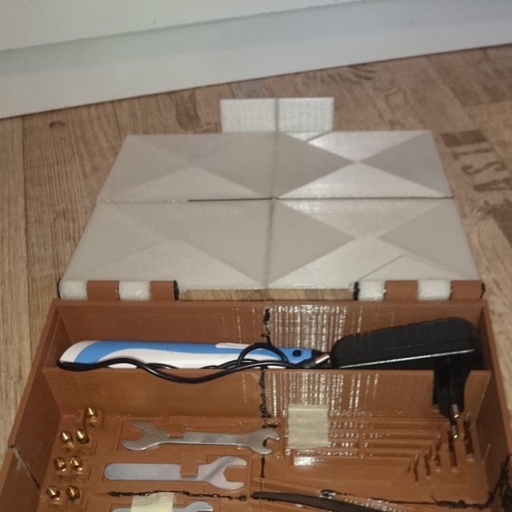 3D Printable Toolbox / Werkzeugkasten for 3D Printer Tools by ottik
