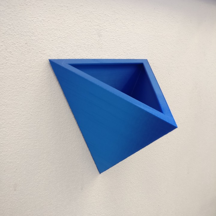 3D Printable Pyramid Wall Planter by Jennes De Schutter