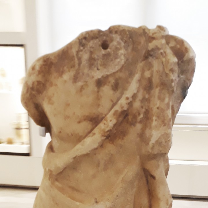 3D Printable Torso of a god (?) by Scan The World