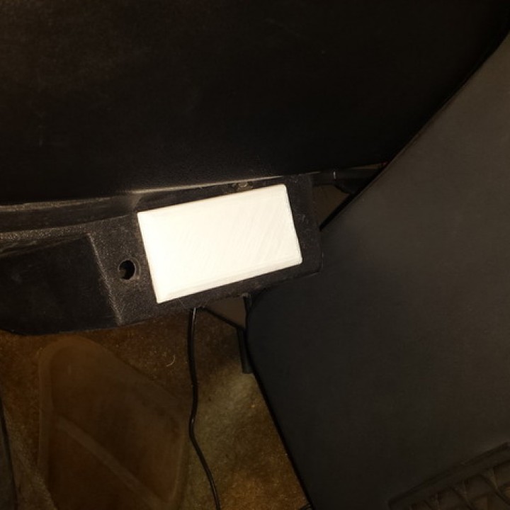 3D Printable Third Gen Camaro/Firebird ALDL Port Cover by Geoff frankel