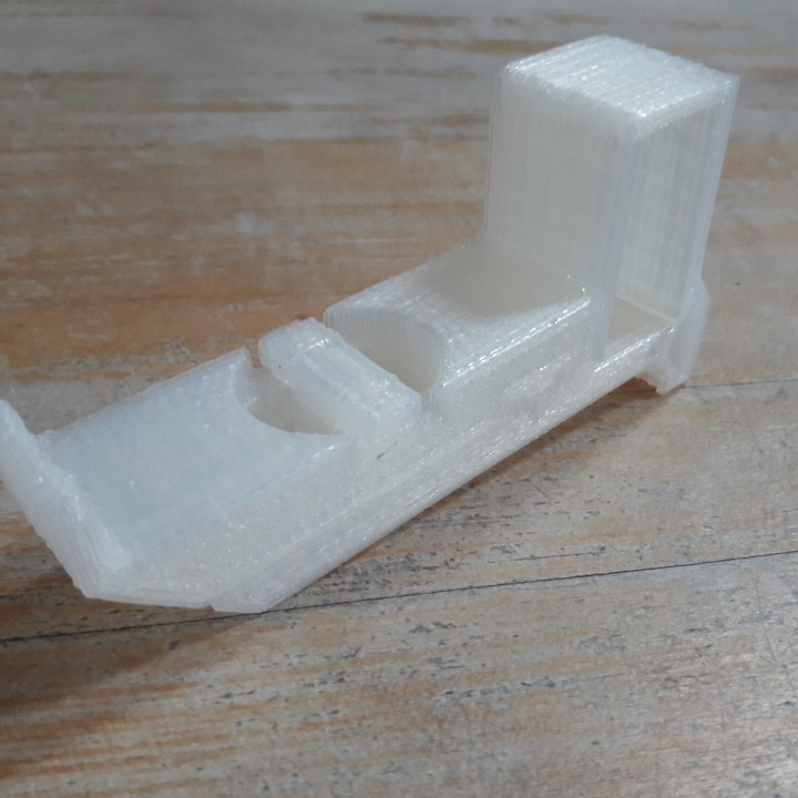3D Printable Locking Spool Holder by Kiefer Read