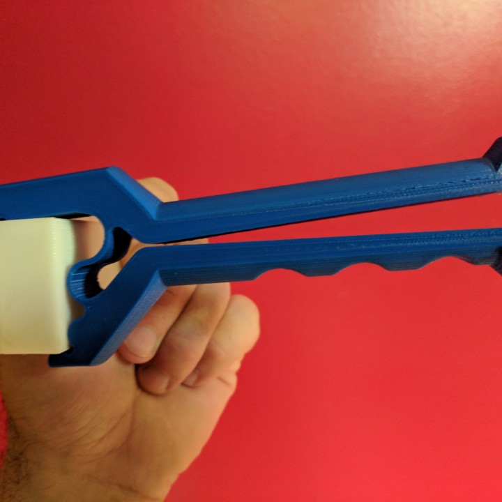 3D Printable Spool Squeeze Clamp by Brad Simeneta