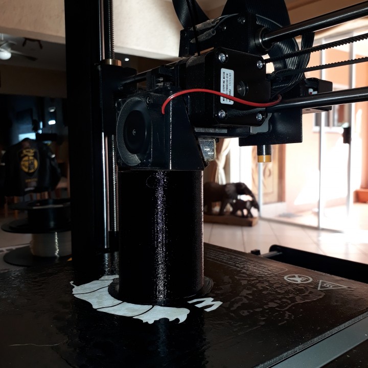 3D Printable Filament Roll Insert by Leon Allen