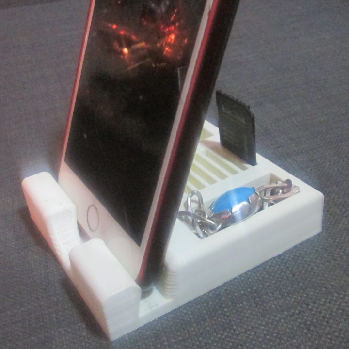 3D Printable Mobile Stand by Tariq Ali