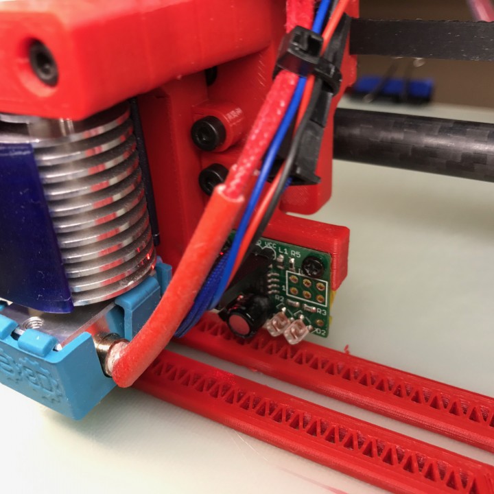 3D Printable HyperCube Mini IR Probe Mount by Andreas