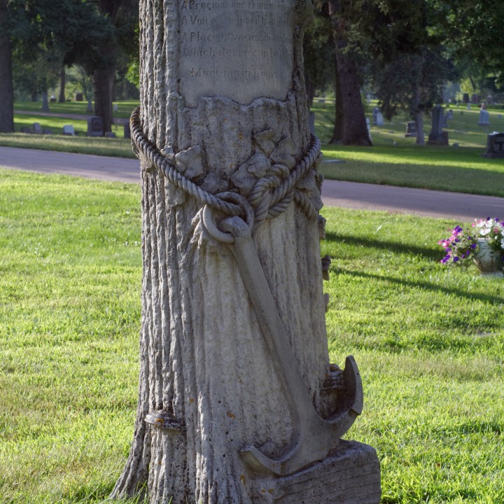 3D Printable Tree Stump Monument at Mount Pleasant Cemetery by Jerry Fisher
