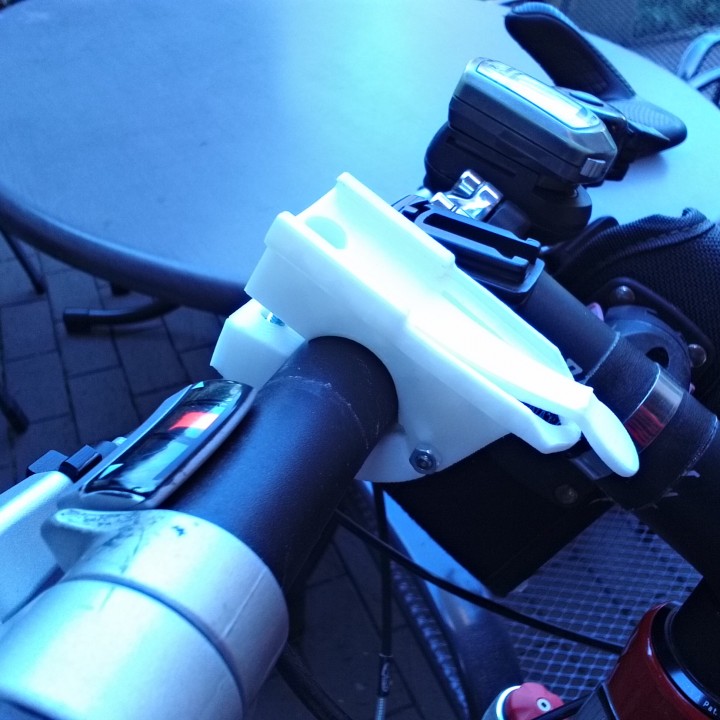 3D Printable Garmin bike mount by Bernd N
