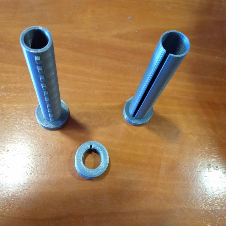 3D Printable Cylinder Cryptex Safe/Puzzle by Darren Chen