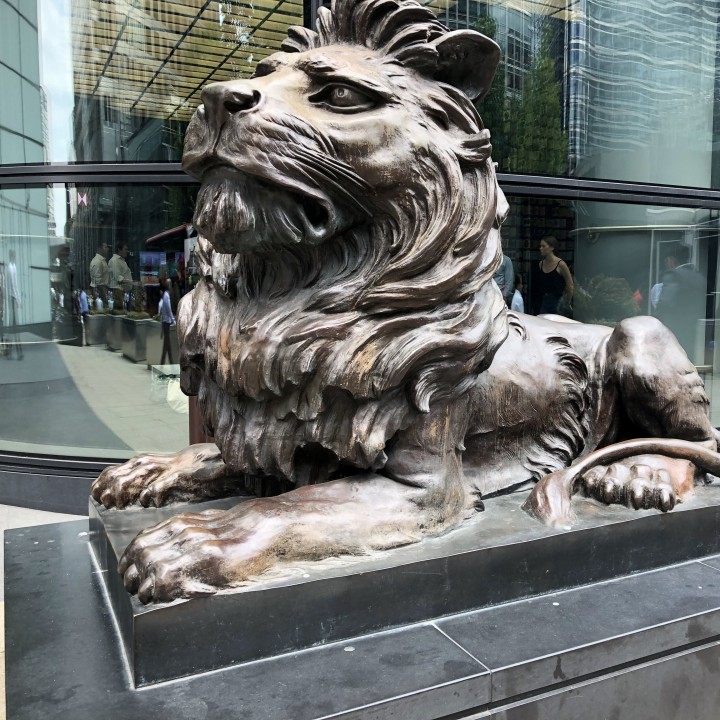 3D Printable HSBC Lions by Scan The World