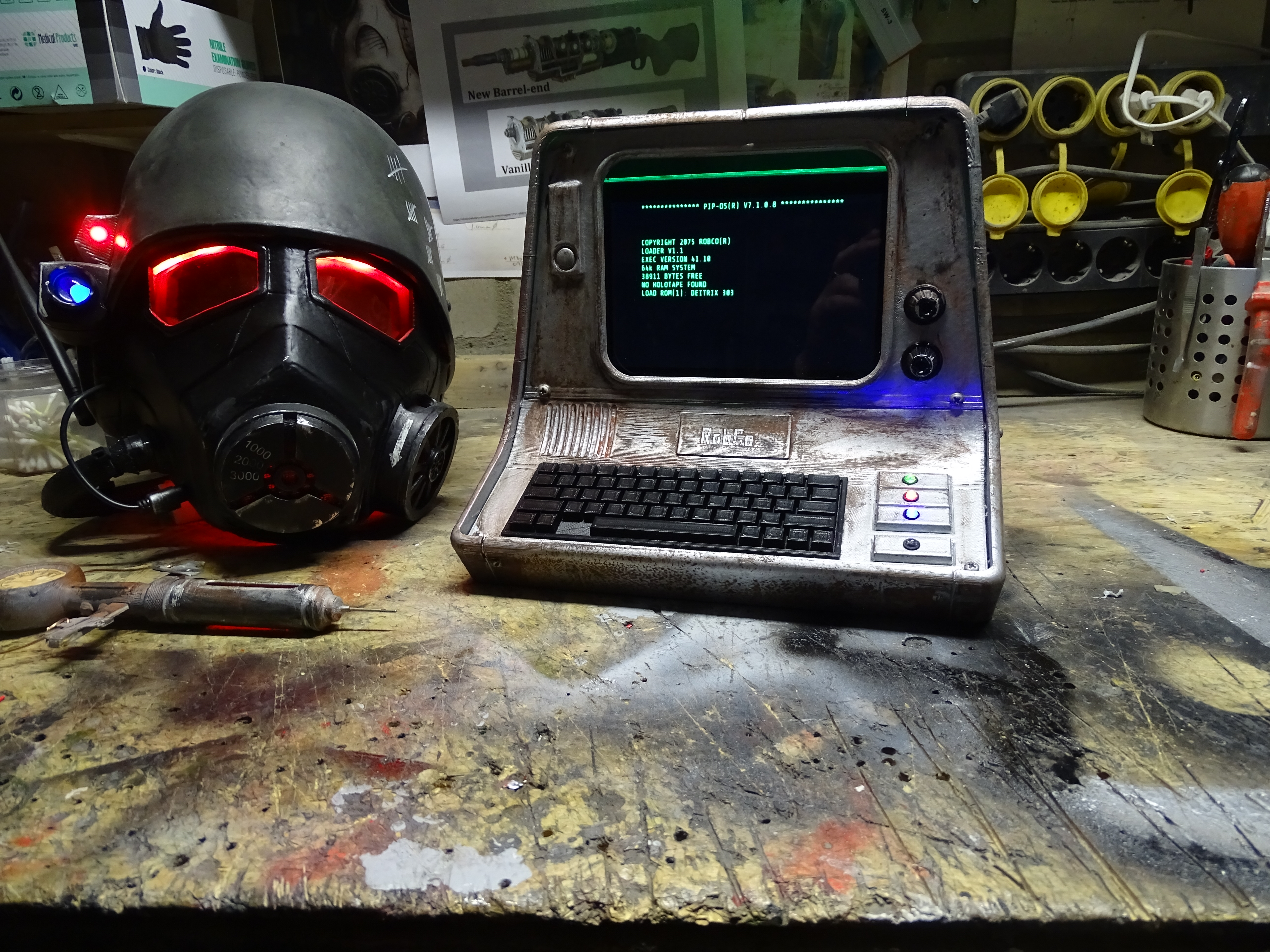 3D Printable Desktop Terminal Replica - Fallout 4 by Power Up Props