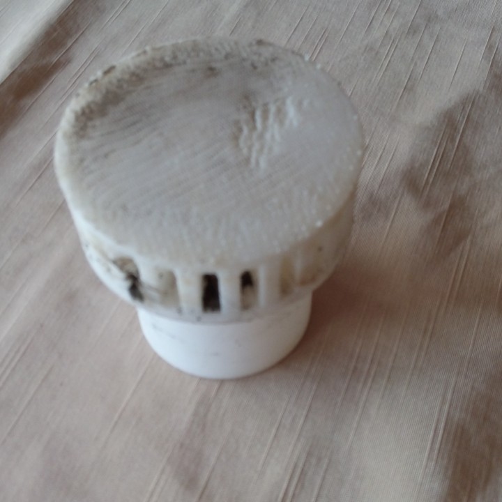 3D Printable Extended Plastic Pipe Filter To Prevent Jammed by Engin Subaşı