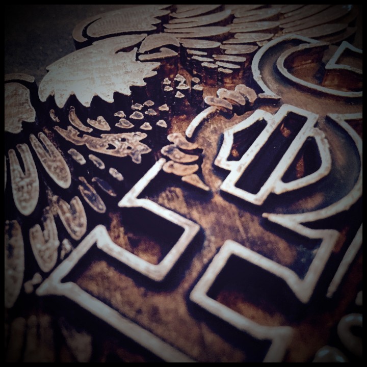 3D Printable HOG Crest by Viktor Wizkard