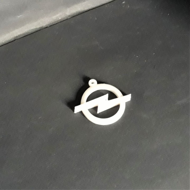3D Printable Key ring Opel by Corentin Paquet