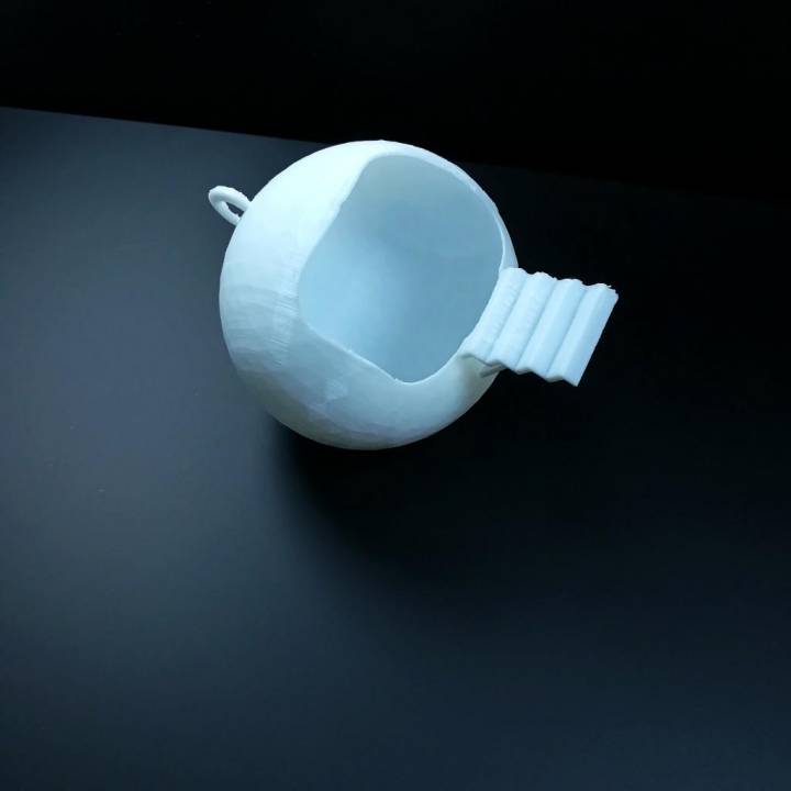 3D Printable Luxury hide for arboreal reptiles by Hector Andres Rios