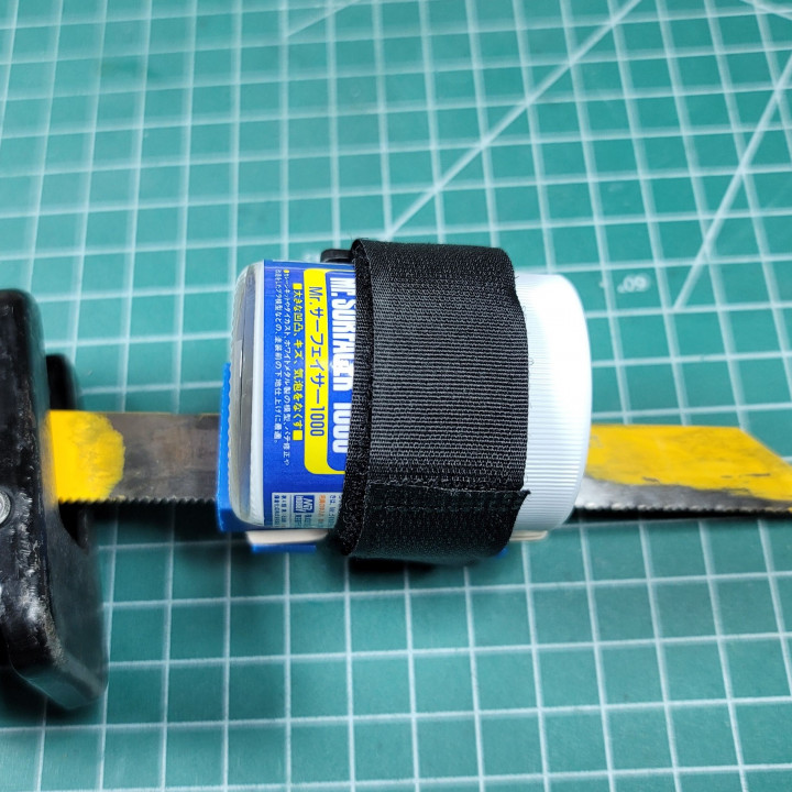 3D Printable Universal Hobby Paint Shaker by William Hayden