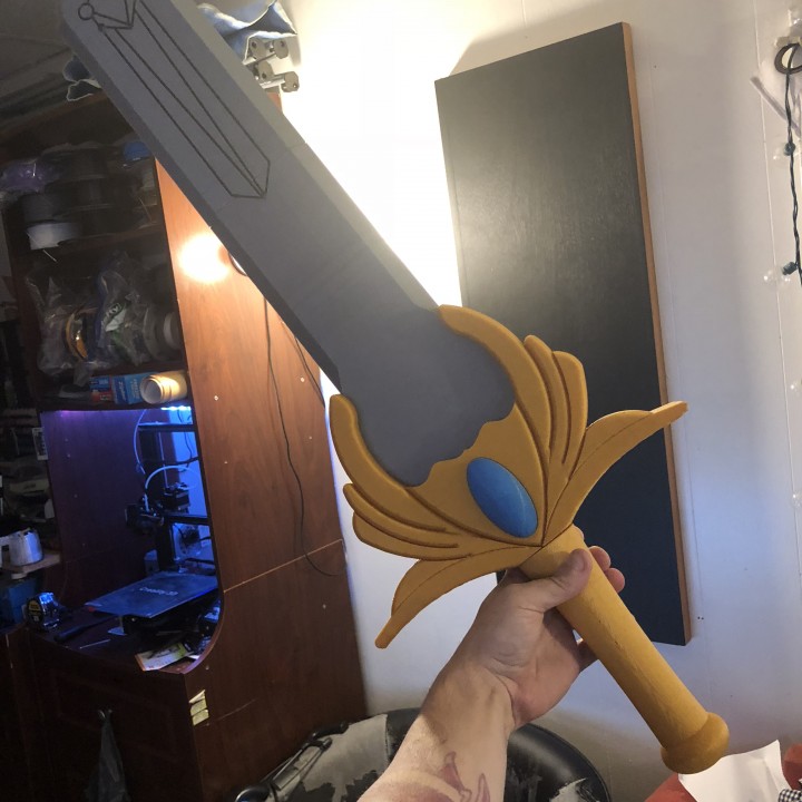 3D Printable Netflix She-Ra Sword by Omni Parker